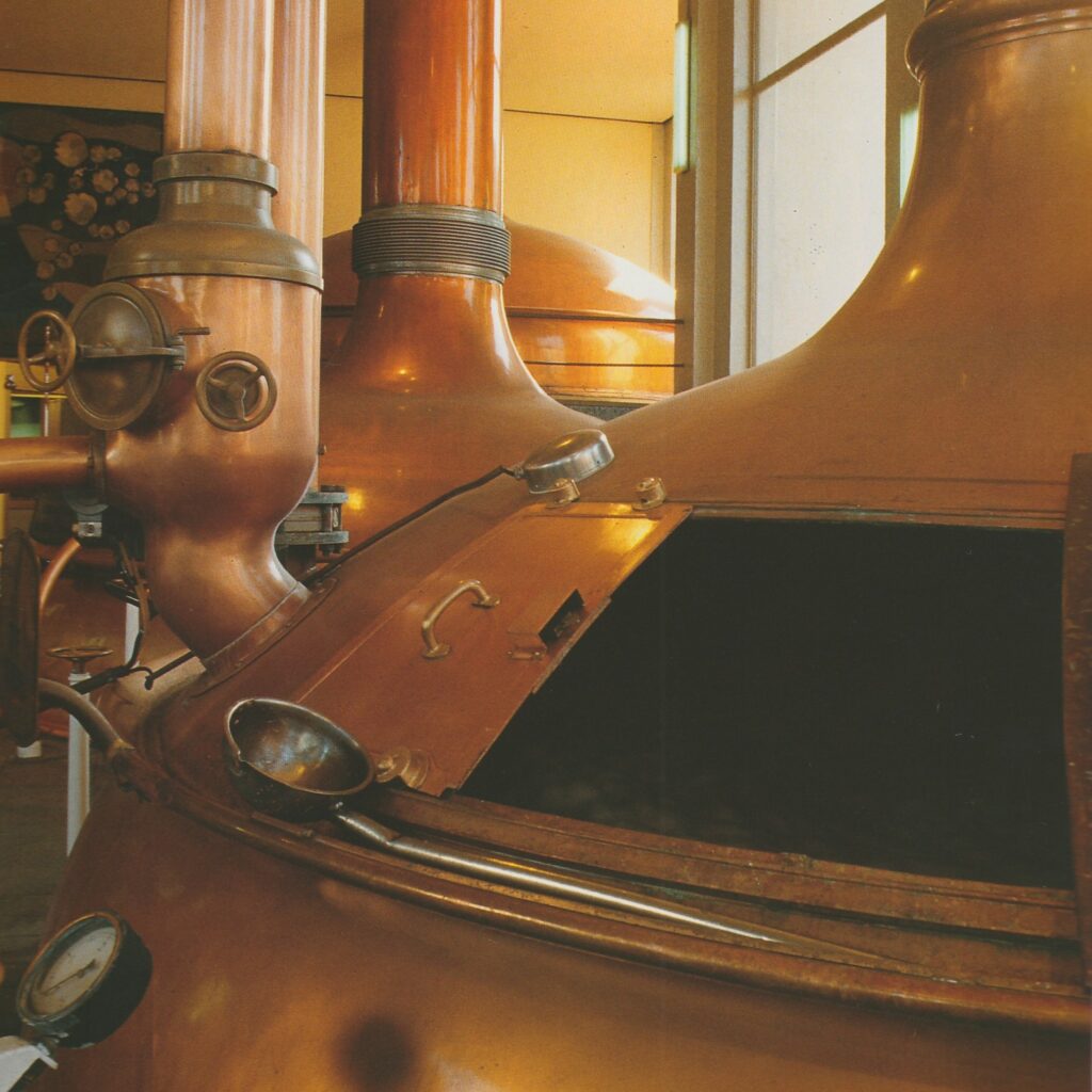 La bière, du pain liquide à la micro-brasserie connectée - W:Halll